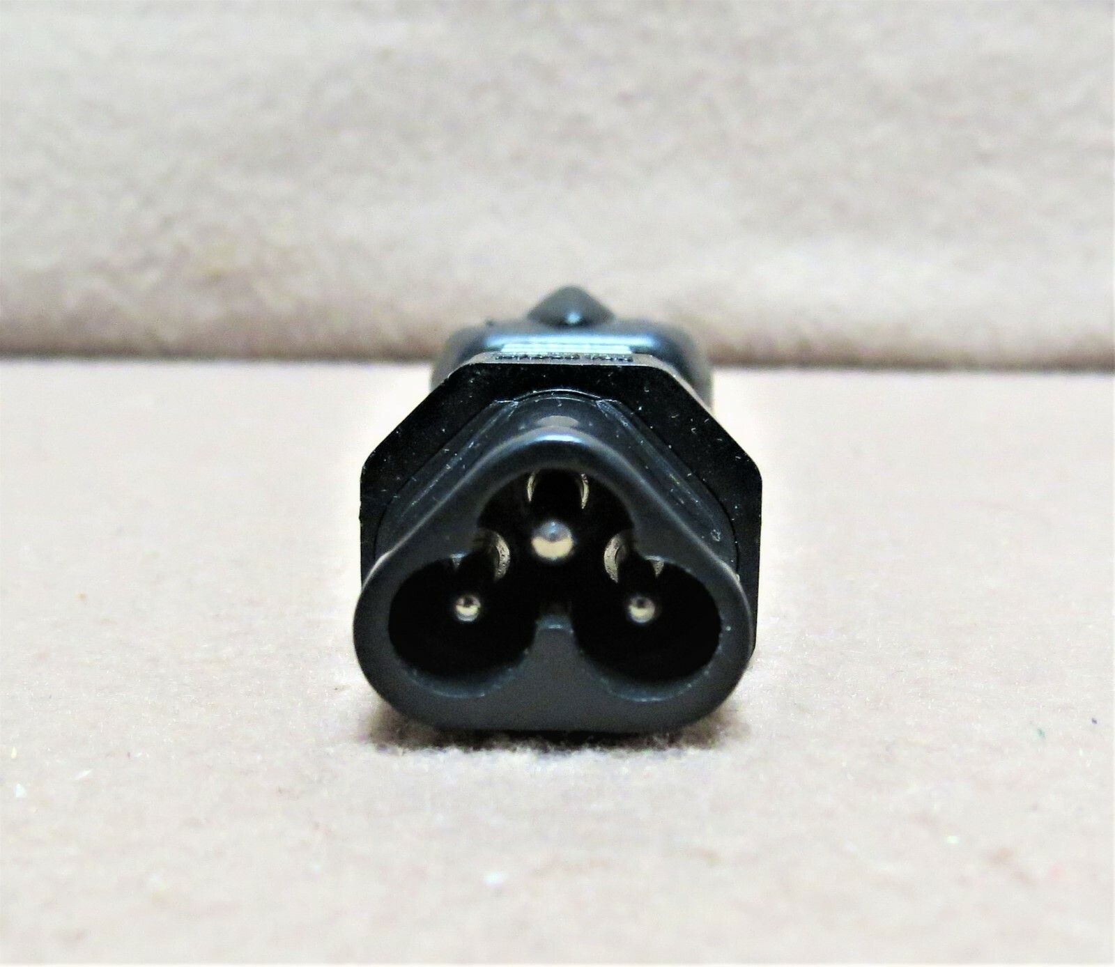 WELL SHIN Model WS-132/WS-133 Adapter: 2 Pin/3 Pin-25A/250V SHIPS FREE ...