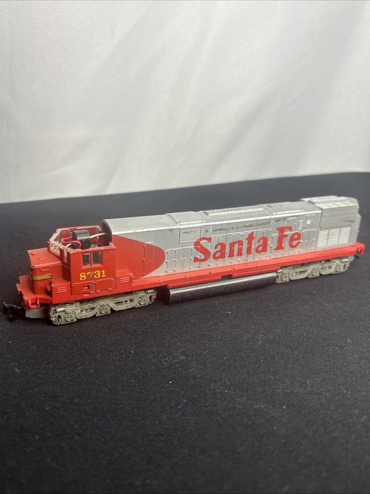 AHM HO Scale 5020-03 Alco C-628 Diesel Santa Fe #8731 ***Untested*** | eBay