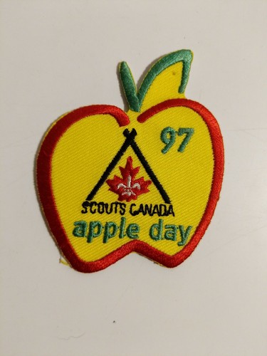 Vintage 1997 Canada Scouts Badge - Apple Day Badge 1997 | eBay