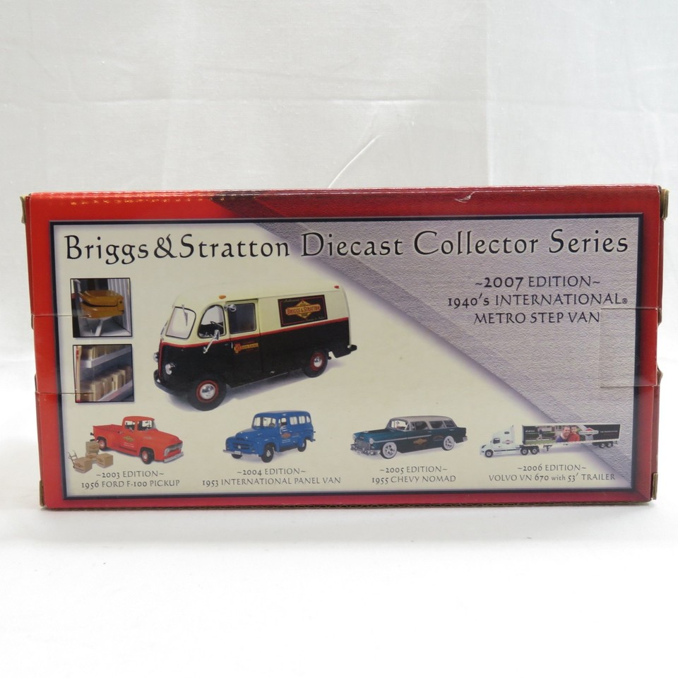 First Gear Briggs & Stratton 1940's International Metro Step Van 1:25 ...