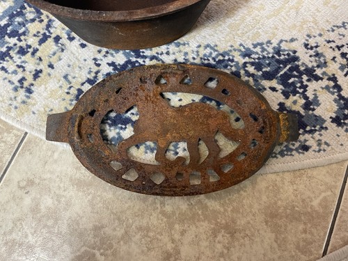 Cast Iron Wood Stove Steamer Humidifier Decorative Horse Pattern. | eBay