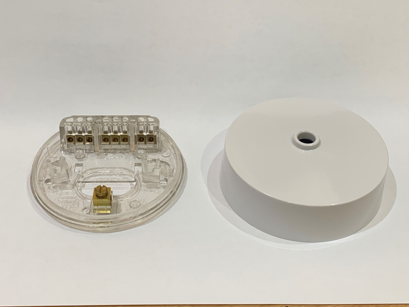 Ceiling Rose 3 Terminals & Earth | eBay UK