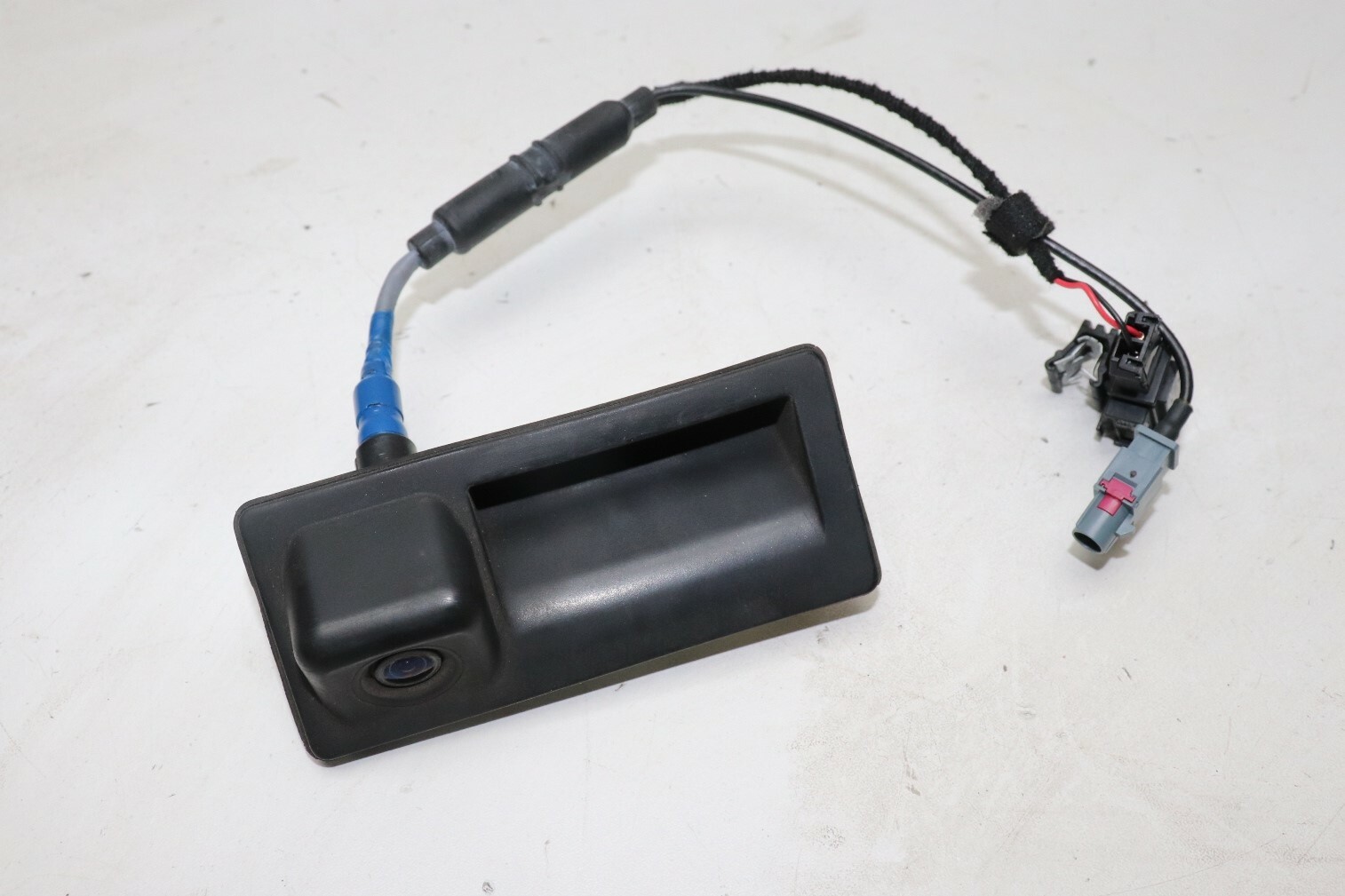 Audi A5 B8 8T Coupe 2015 Rear Boot Handle Reverse Camera 5N0827566 J187 ...