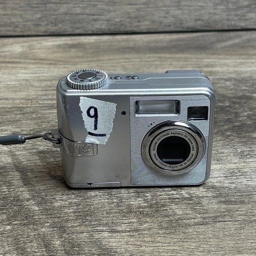 Kodak Easyshare C330 Silver 4MP 1.5" LCD 3x Optical Zoom Compact ...