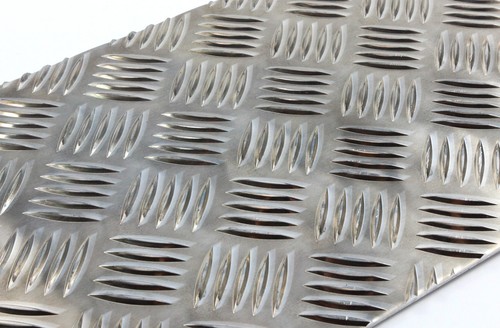 Kick Plate Aluminium CHEQUER PLATE Door Plate 5 Bar Tread Plate Drilled ...