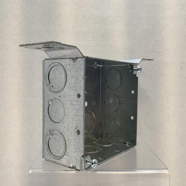 24-Pack Orbit 4SDB-MKO-FB 2-1/8" Deep Square 4" x 4" Welded Box With Fb ...