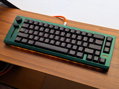 Vanguard65 VG65 - 65% Mechanical Keyboard + GMK MV Terminal CYL Keycaps ...