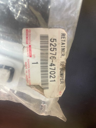 Genuine Toyota Retainer Rear Bumper 52576-47021 BOX B | eBay