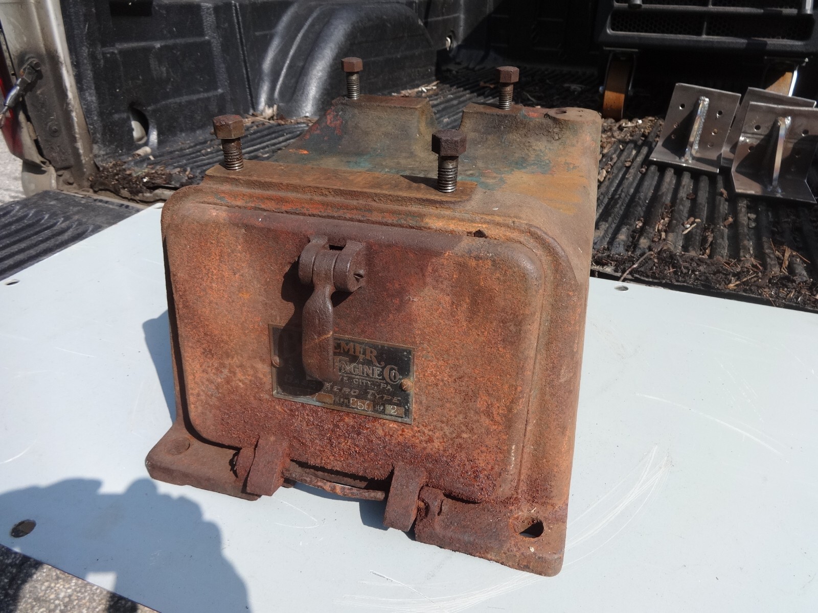 2hp Upright Bessemer Engine Base with Door Hit Miss Oilfield Original ...