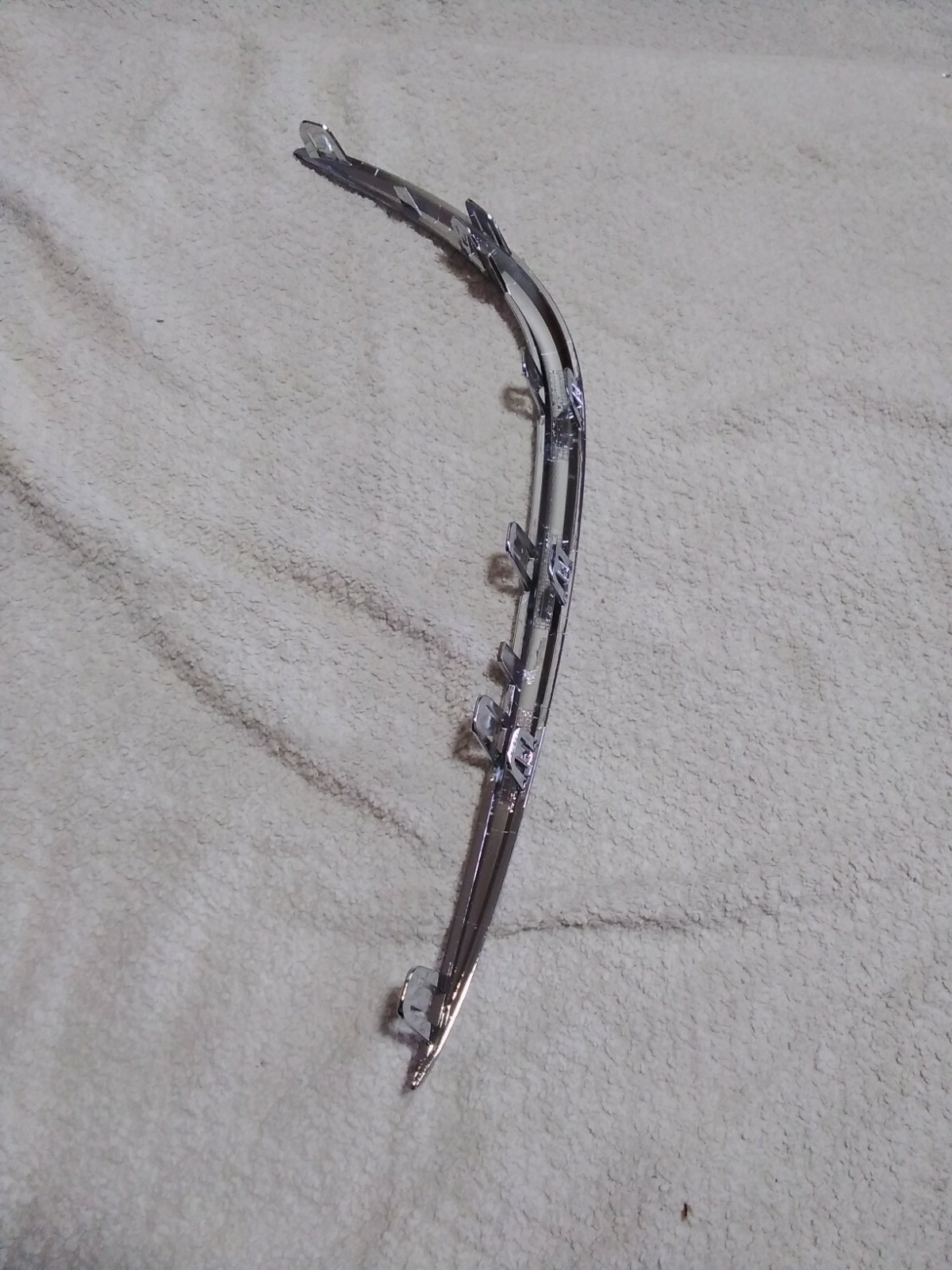 MERCEDES OEM 17-18 E400 Front Bumper Grille Grill-Trim Molding Left ...