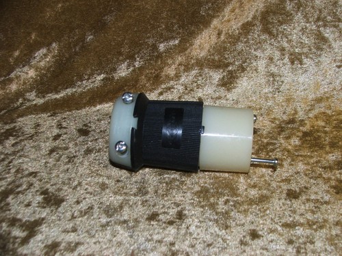 Hubbell 2313 Twist Lock Female Connector L5-20R 125 VAC 20 A HBL2313 | eBay