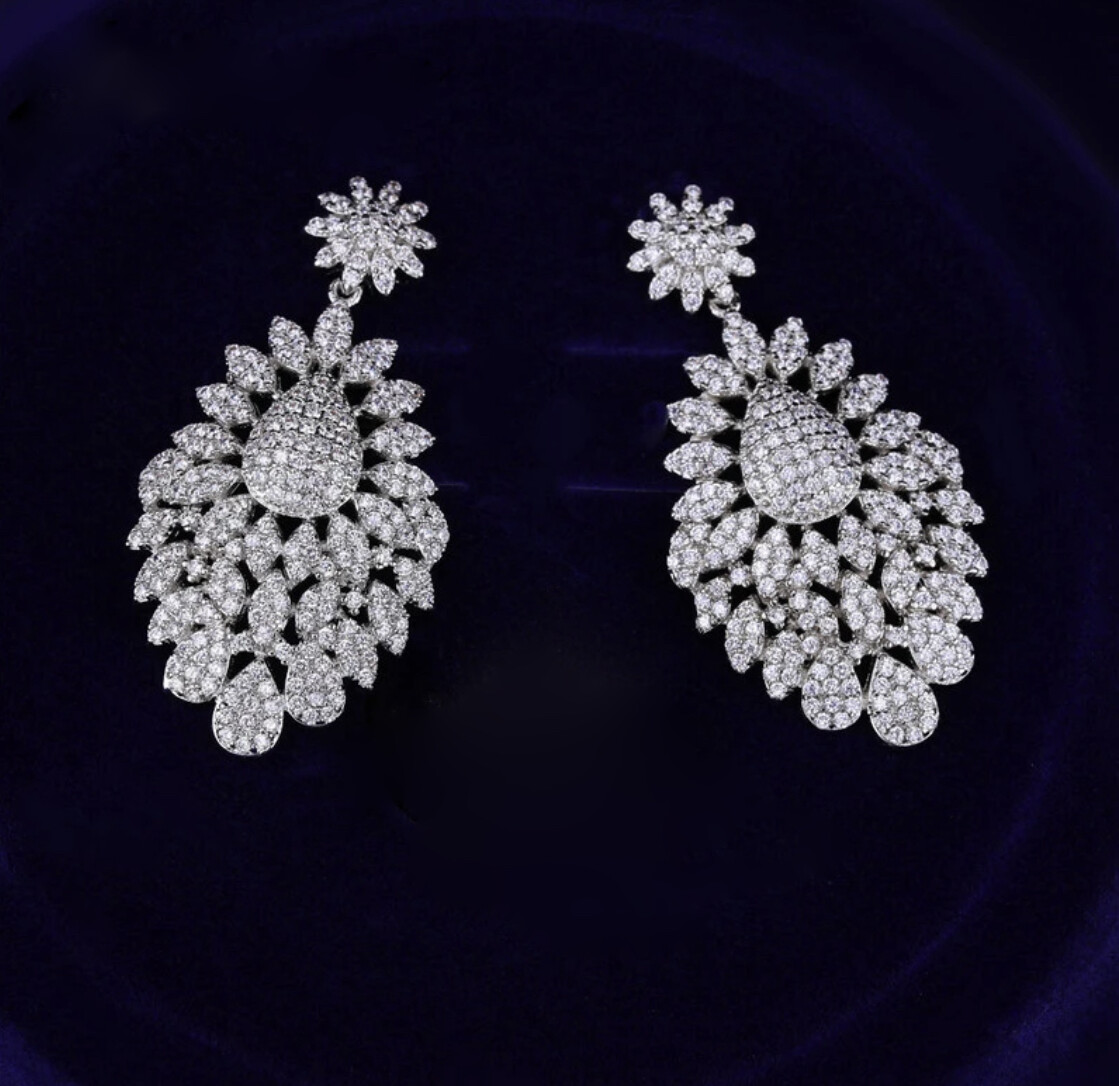 18k Platinum Plated Simulated Diamond Necklace Earrings Set Gorgeous ...