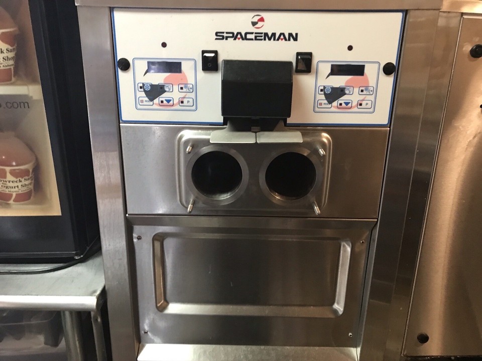 Spaceman Soft Serve Machine #6250 - Air Cooled - 4 Units Available Work ...