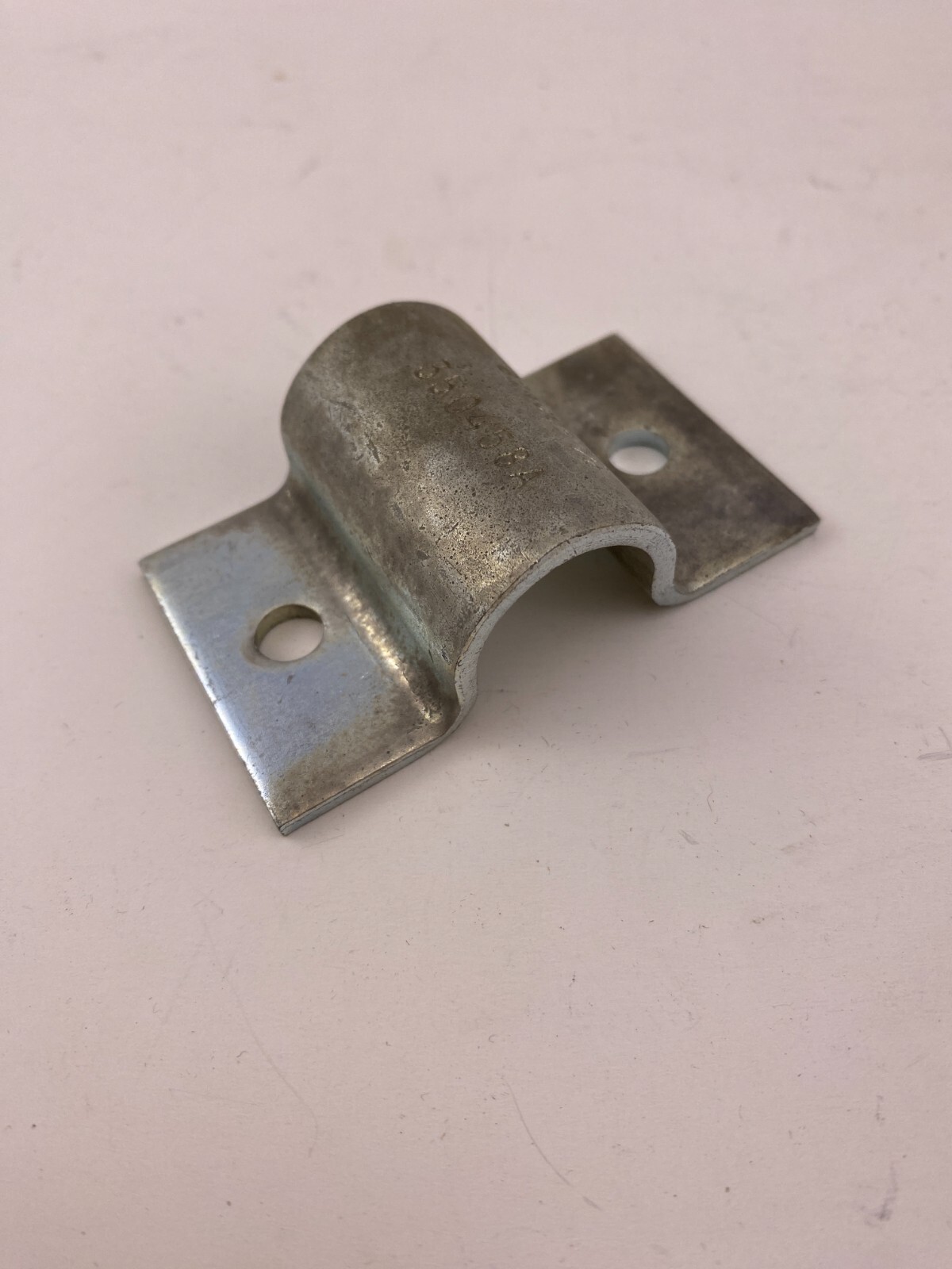 B-Line B2400-1/2ZN 1/2" 2-Hole Standard Pipe Strap,1/4"Bolt Size ...