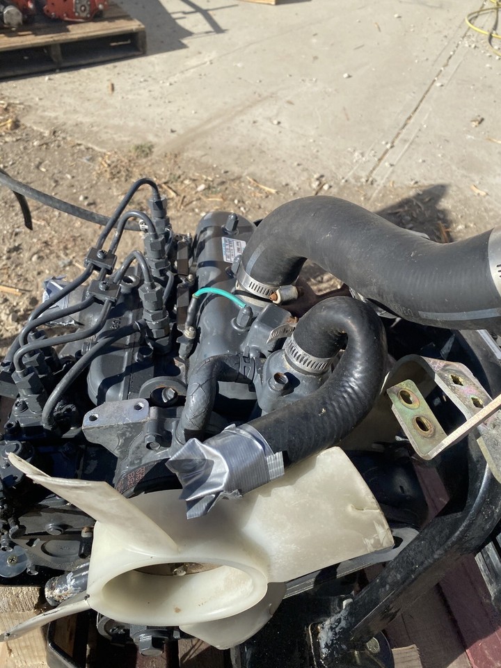 Kubota D662-E Engine Diesel 3 Cylinder Only 843 hours Perfect condition ...