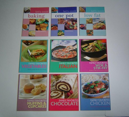 Lot/9 PARRAGON COOKBOOKS~6 FAMILY FAVORITES~3 LET'S COOK~Baking~One Pot ...