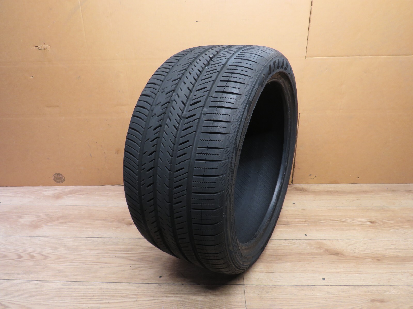 ATLAS FORCE UHP 275/35 R18 99Y TIRE WHEEL OEM 8114 | eBay
