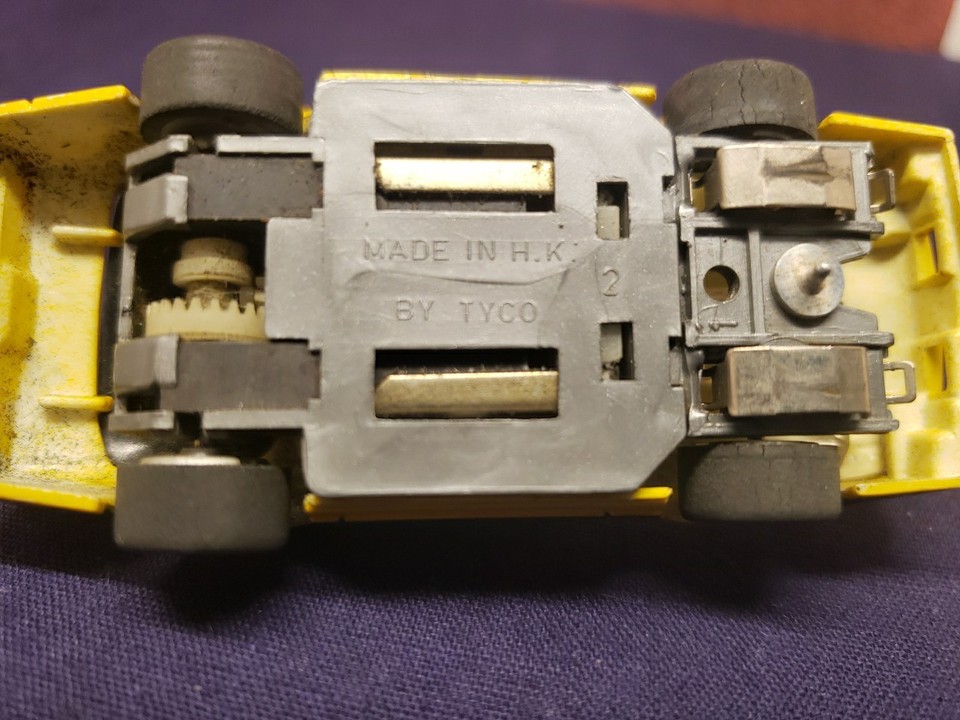 1970 Tyco #8 YELLOW CHEVY CAMARO Z28 Pennzoil Slot Car HO Scale AS IS ...