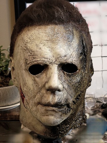 Halloween Kills (Hero Edition) Screen Accurate Michael Myers Mask ...