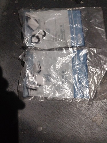 NEW OEM Genuine Ford Rocker Panel Molding Clip -W716503-S300 QTY.8 | eBay