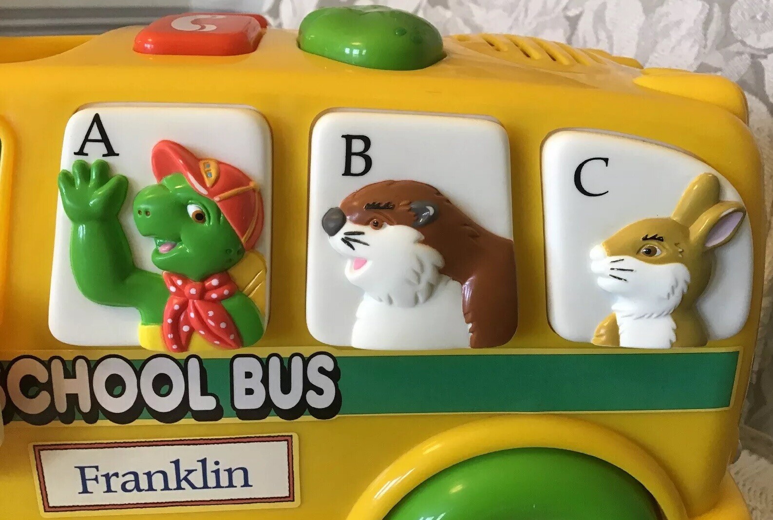 Franklin the Turtle Electronic Talking School Bus Play and Learn Wheels ...