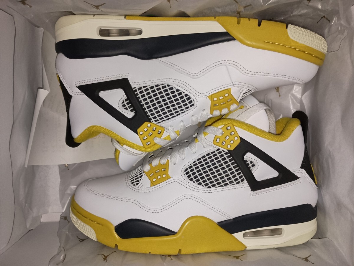 Wmns Air Jordan 4 Retro White/Coconut Milk AQ9129-101 Size Wmns Air Jordan 4 Retro White/Coconut Milk AQ9129-101 Size