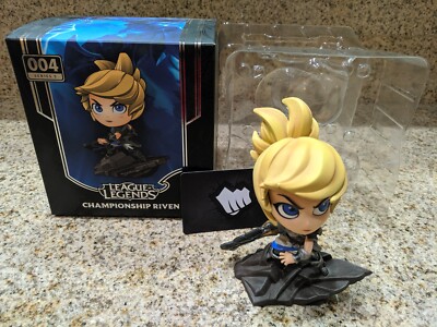 League of Legends Championship Riven Figure Series 2 004 Riot Games | eBay