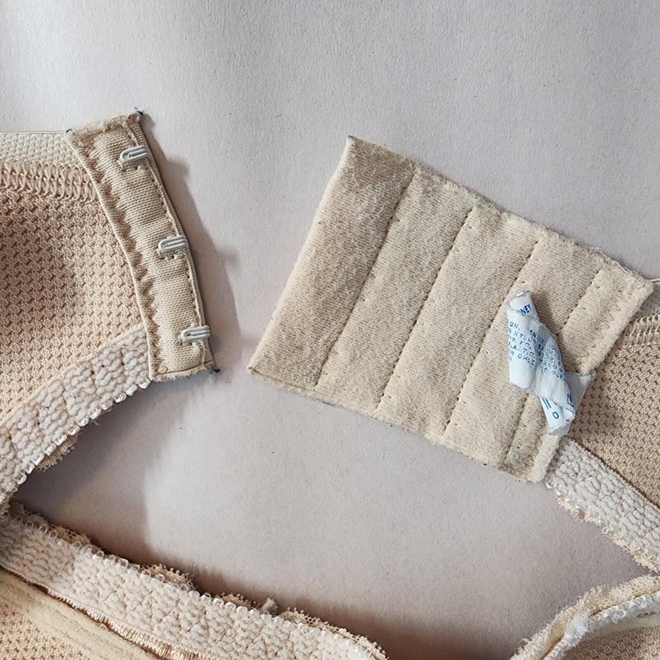 Playtex 18 Hour Wireless Bra Womens 36D Tan Comfort Lace Breathable ...