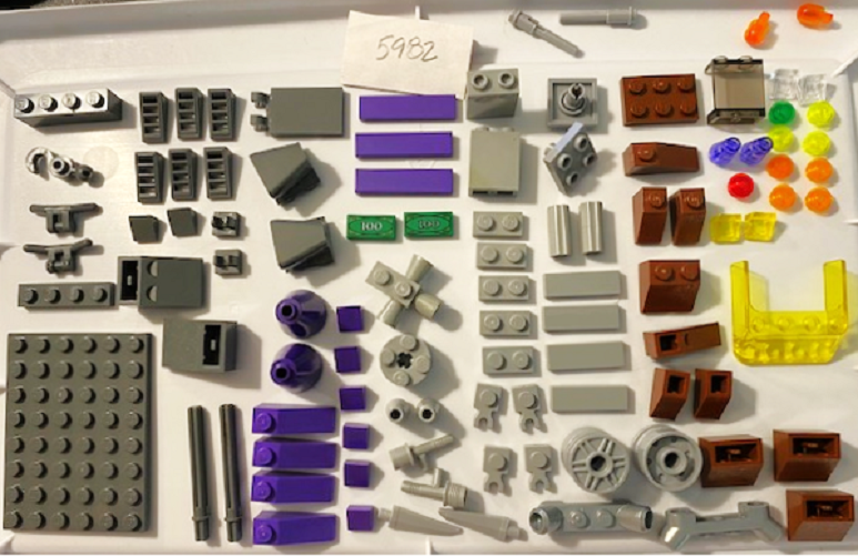 Genuine LEGO Space Police 3 SMASH 'N' GRAB Set 5982 Comp. w ...