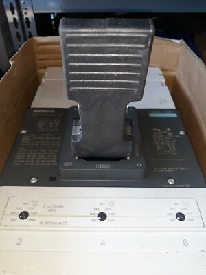 Circuit Breakers - 1200 Amp 3 Pole