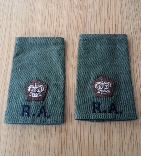 Royal Artillery Major's Slip On Shoulder Rank Slides Queen's Crown | eBay