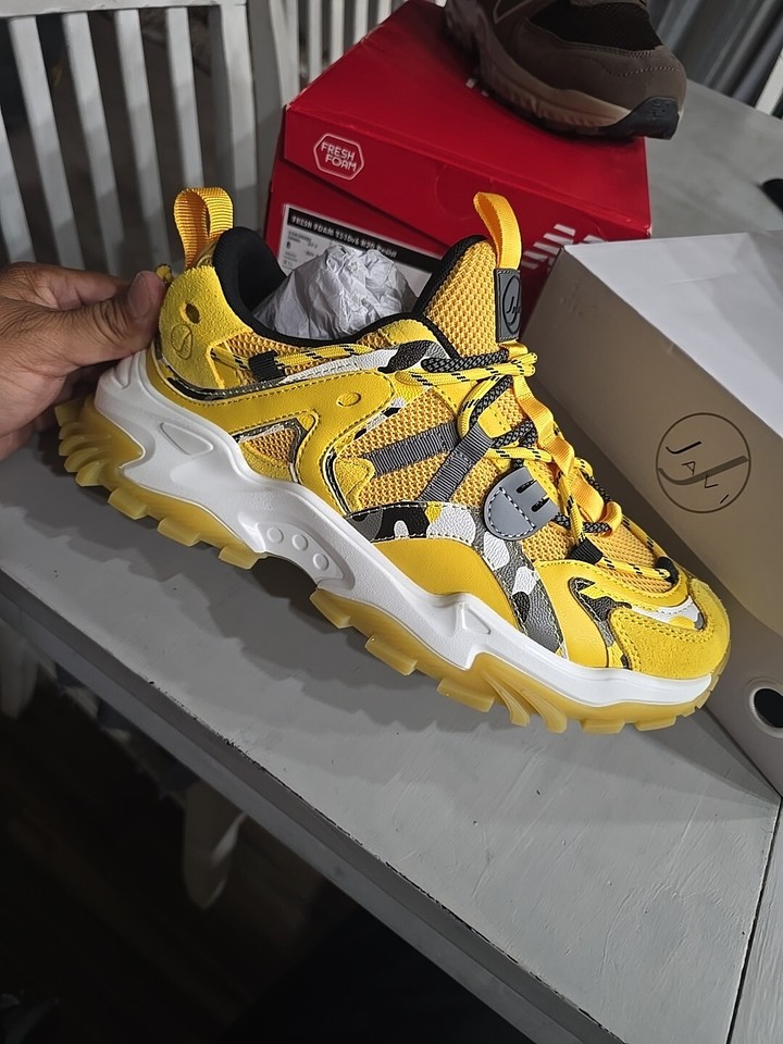 Javi Shoes Size 7y | eBay