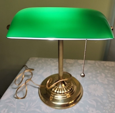 Vintage Brass Bankers Lamp Green Shade & Pull chain Approx 10.5" Tall ...