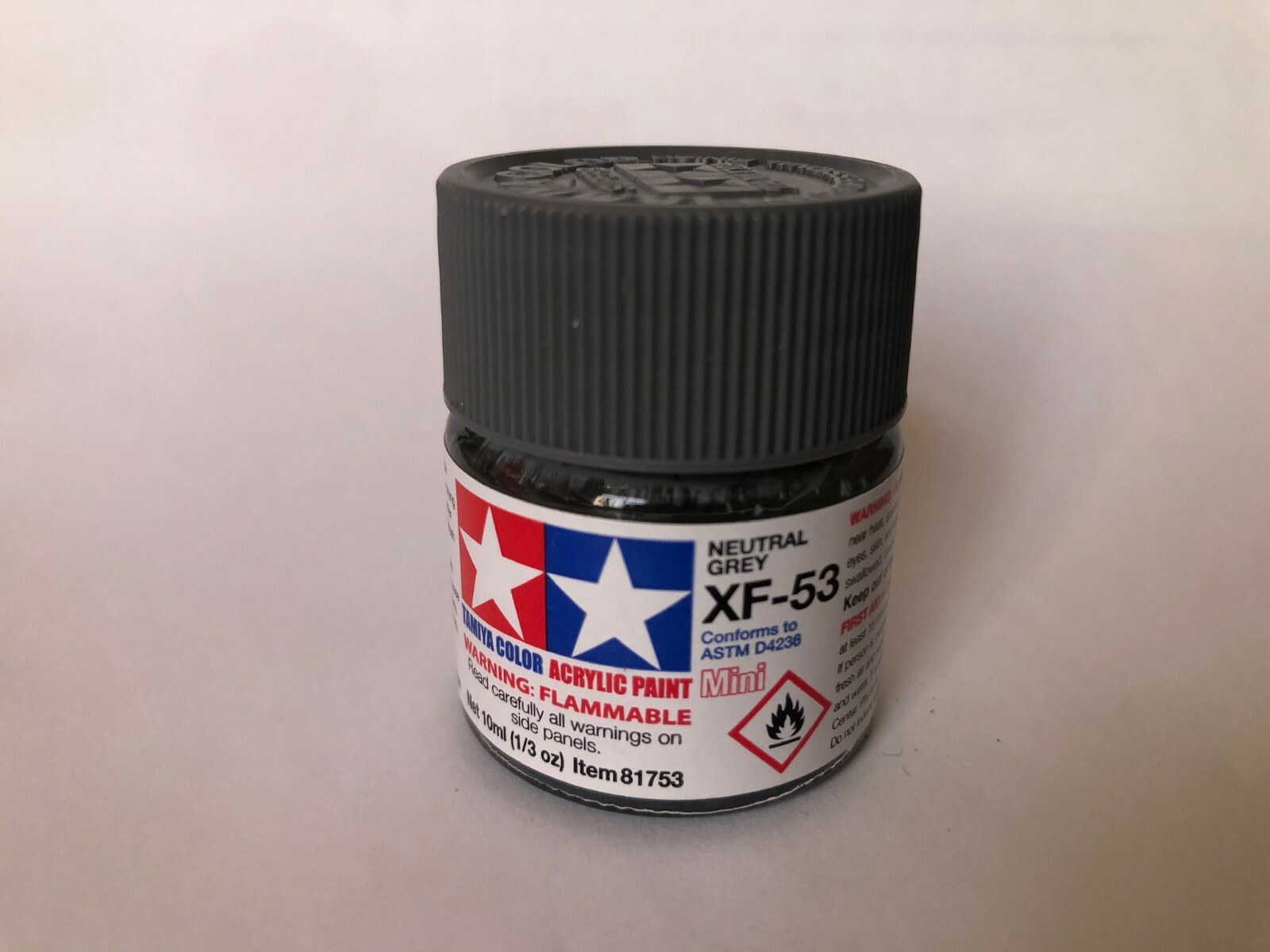 TAMIYA ACRYLIC PAINT XF53 NEUTRAL GREY | eBay