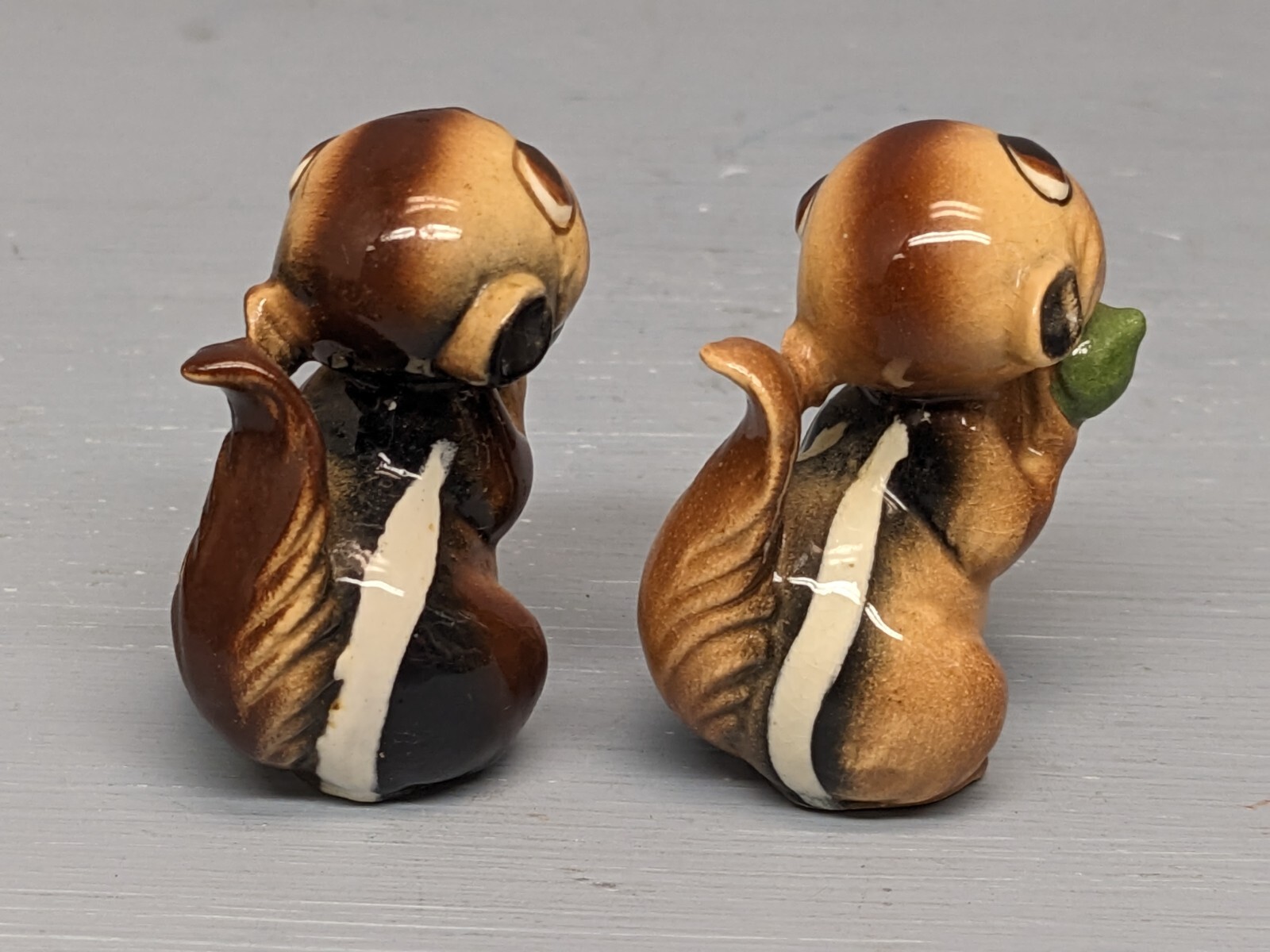 Old Hagen Renaker DW Mama Chipmunk Baby With Acorn | eBay