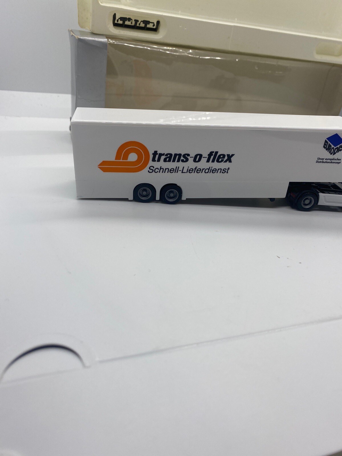 Herpa MB MP1 Box semitrailer „Trans-o-flex Schnell-Lieferdienst ...