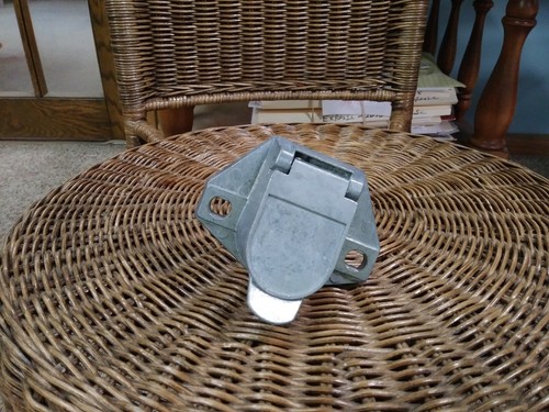 Hopkins Towing Solution 7 Round Vehicle End Connector 52016 | eBay