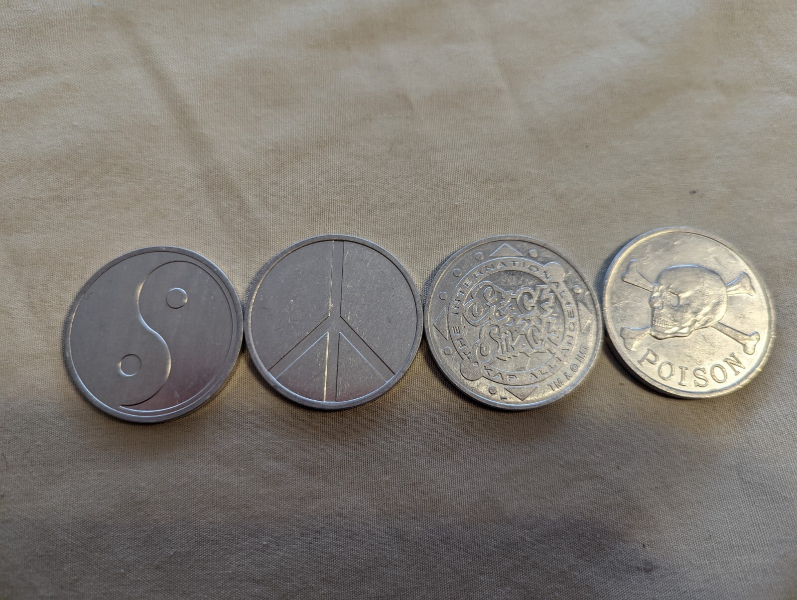 4 Stack'n'Smack Kap Alliance Pog Coins | eBay