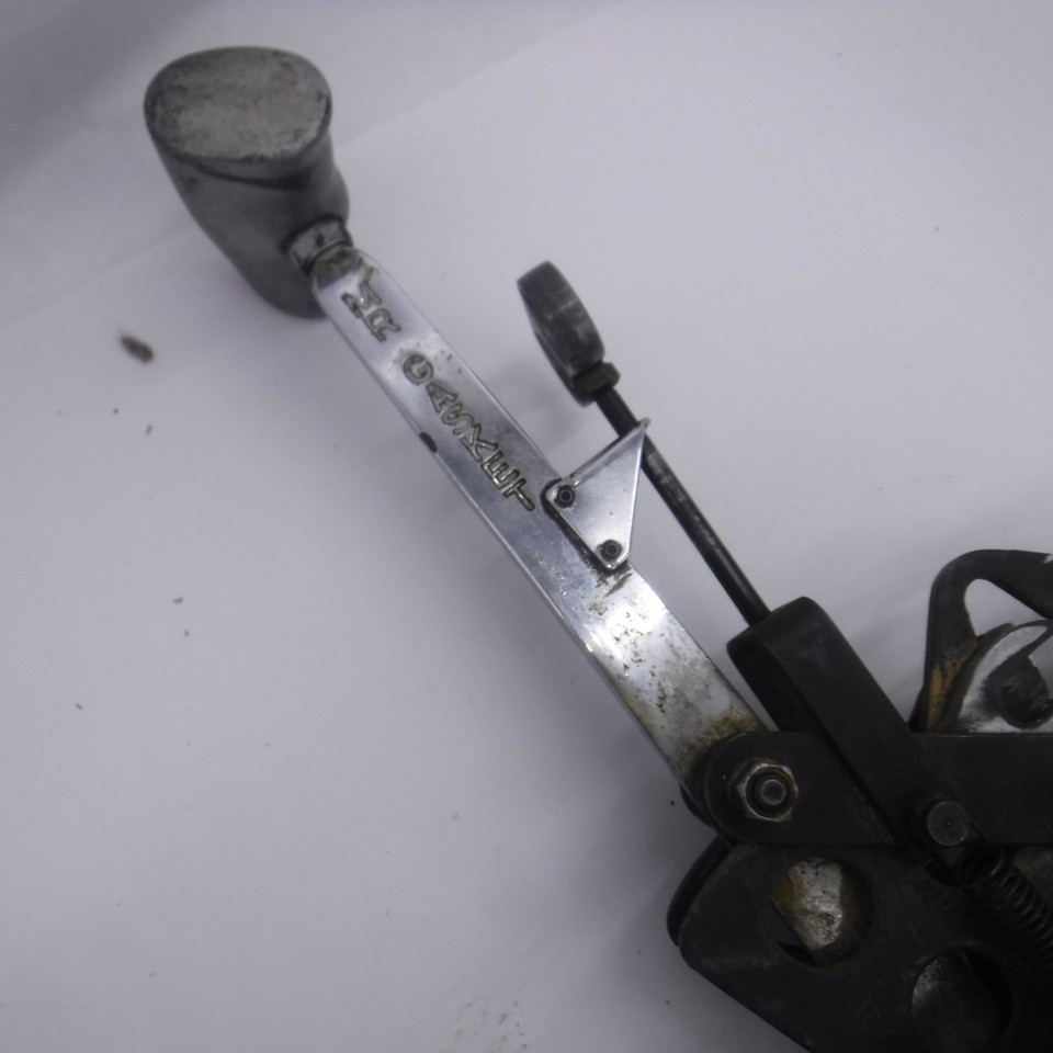 Mr Gasket V Gate Shifter w/ Hurst 4 Speed Shifter Mount 99037 and ...