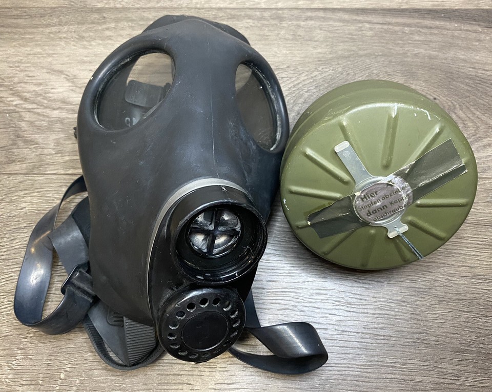 German Gas Mask with Zivilschutzfilter 68 | eBay