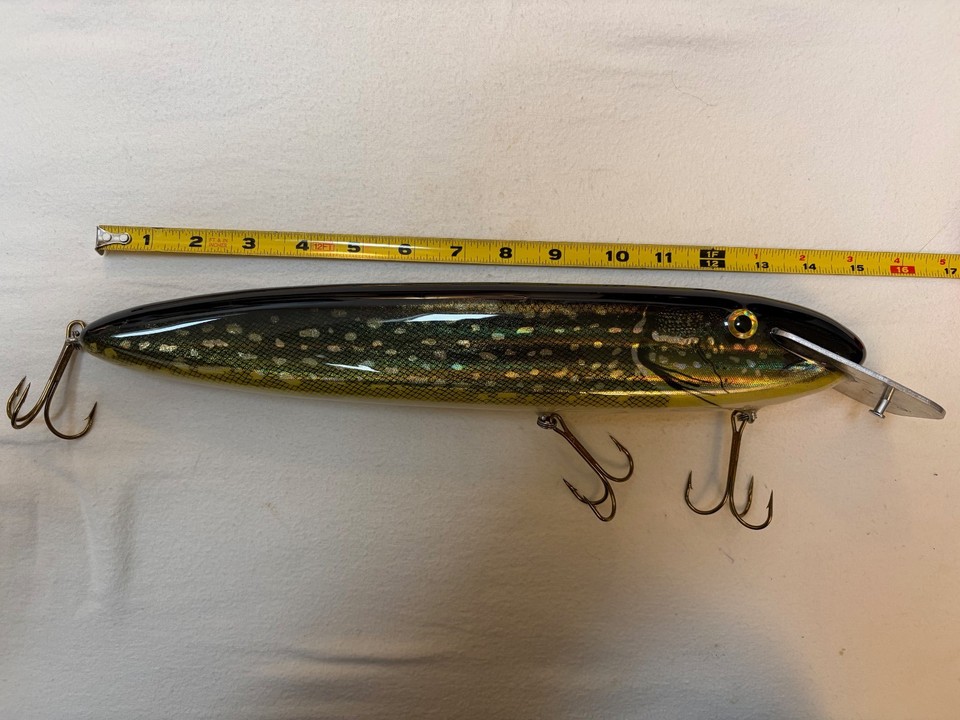 15" GIANT Supernatural Big Baits - MATTLOCK PIKE Crankbait Musky Muskie ...