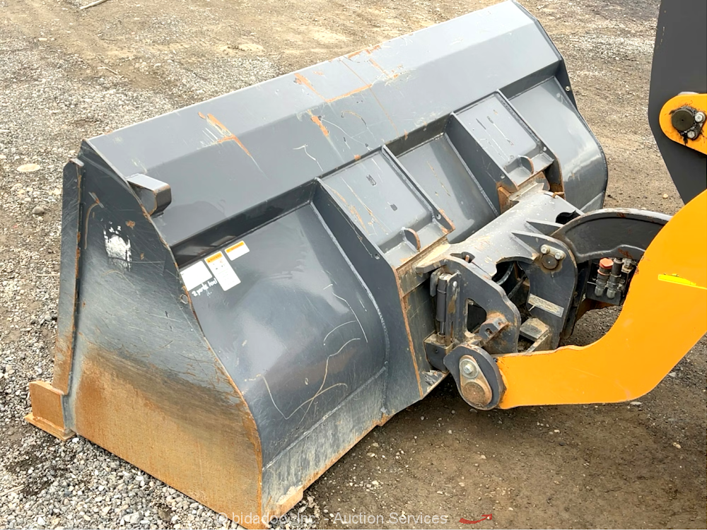 2022 Case 321F 4WD Wheel Loader Cabbed Tractor Front Bucket Aux Hyd Q/C ...