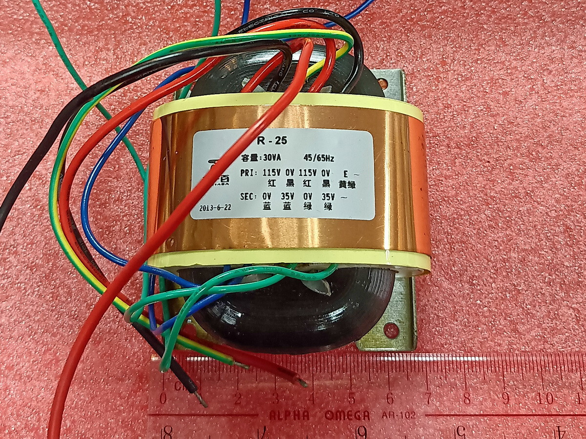 High quality double shielding 0 - 35V + 0 - 35V 30VA R core power ...