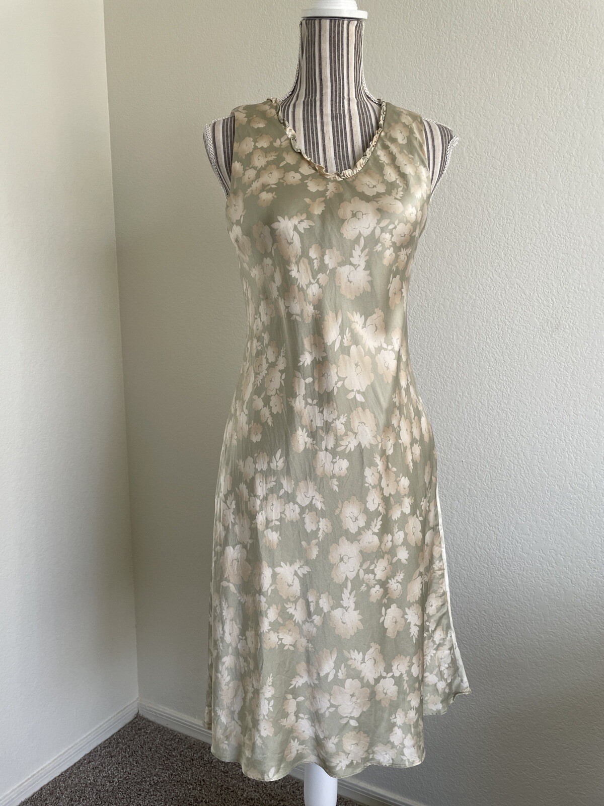 Vintage coquette green floral - Gem