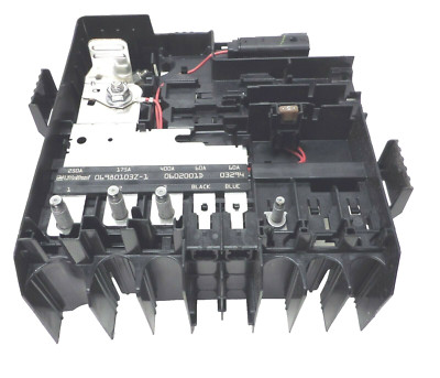 OEM Battery Distribution Fuse Block 2019-2023 Chevrolet Suburban ...