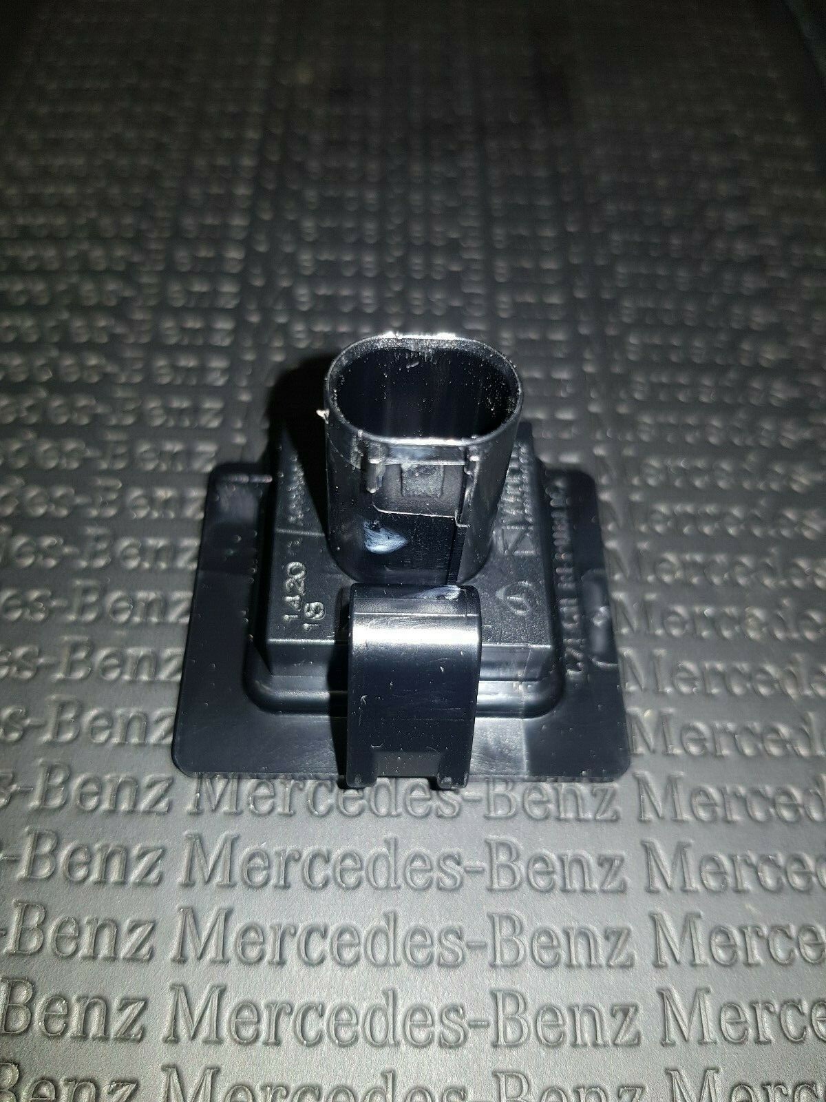 Mercedes-Benz C-Class 205 Rear number plate lamp A0999068400 | eBay