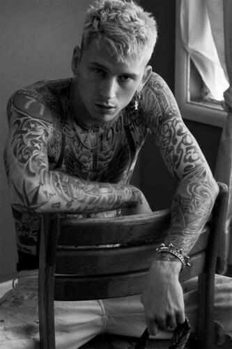 Machine Gun Kelly Rapper
