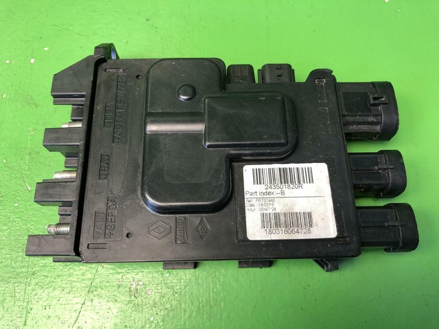 Vauxhall VIVARO RENAULT TRAFIC Battery Fuse 243501820R for sale online ...
