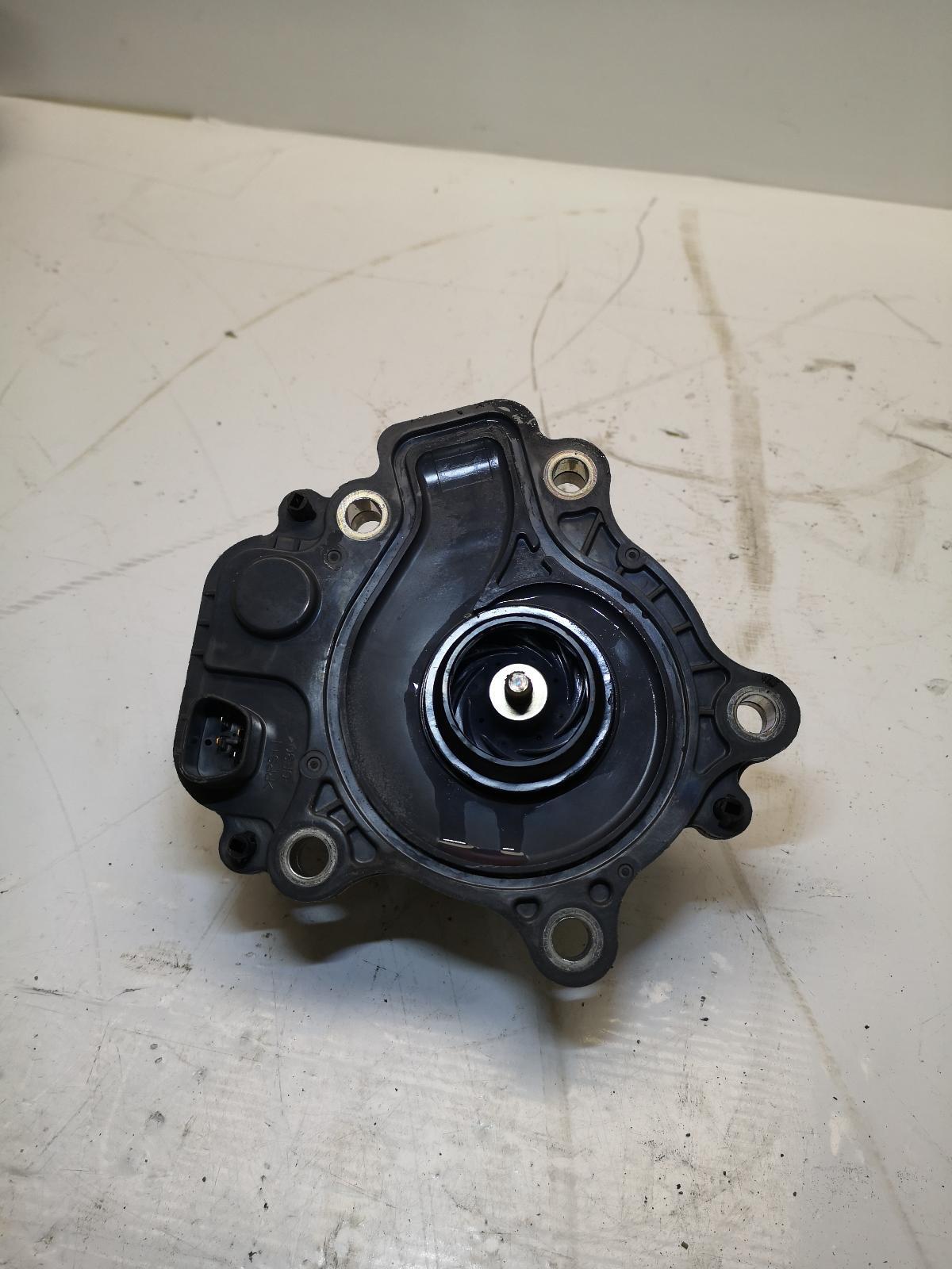 TOYOTA PRIUS 2009 - 2015 ENGINE WATER PUMP 1.8 PETROL 66000 | eBay