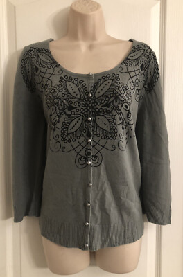 Unity World Wear Wmn sz XL Gray Embellished Long Sleeved Button ...